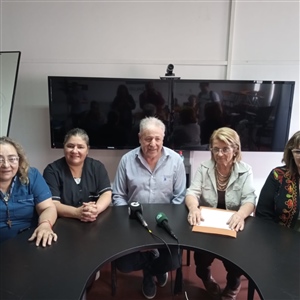 PRESENTACIÓN POR PARTE DE LA COOPERADORA DEL HOSPITAL DE 1 MONITOR ...